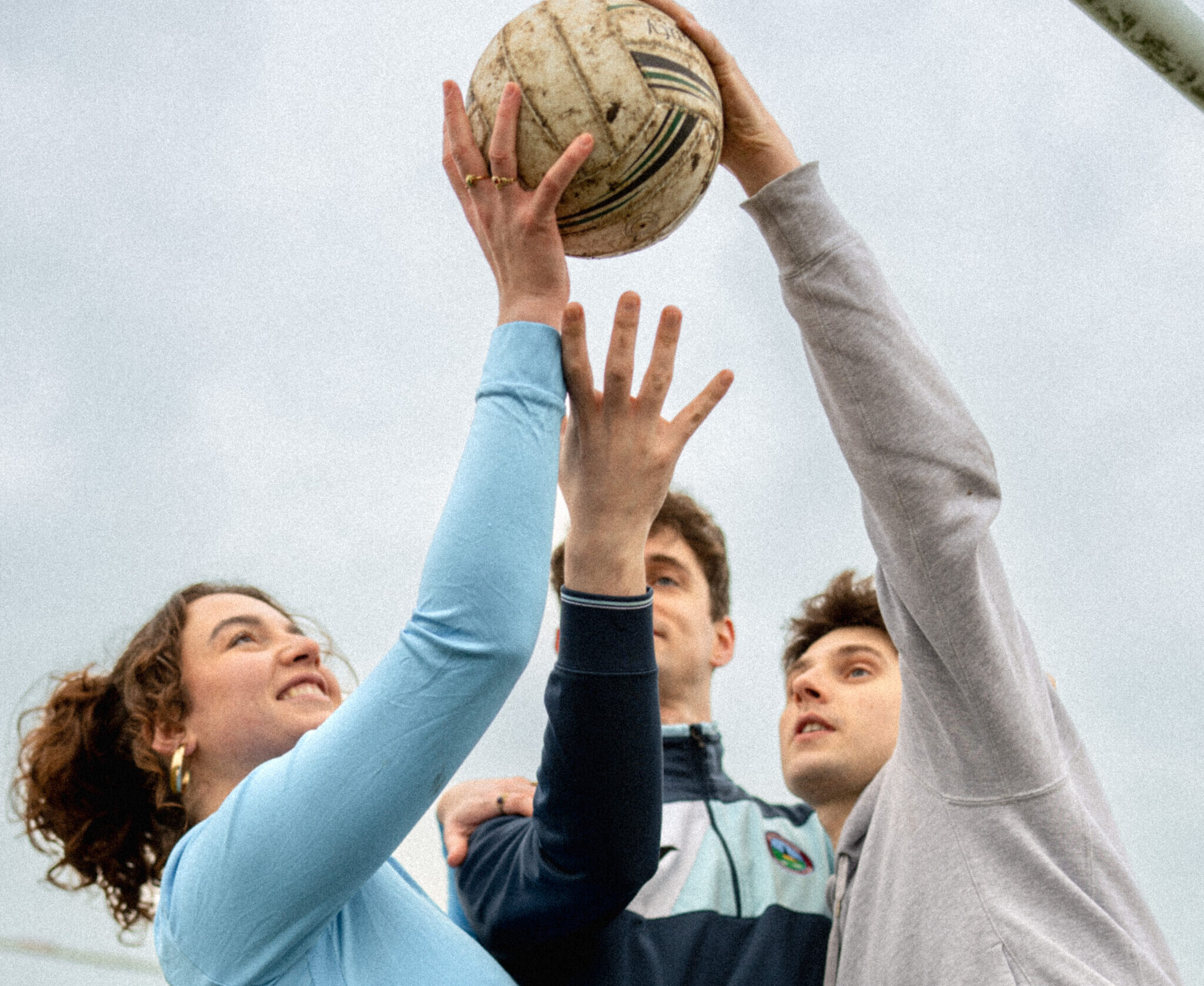 PITCH BATTLE - Play On! - The New Women's Sport Magazine